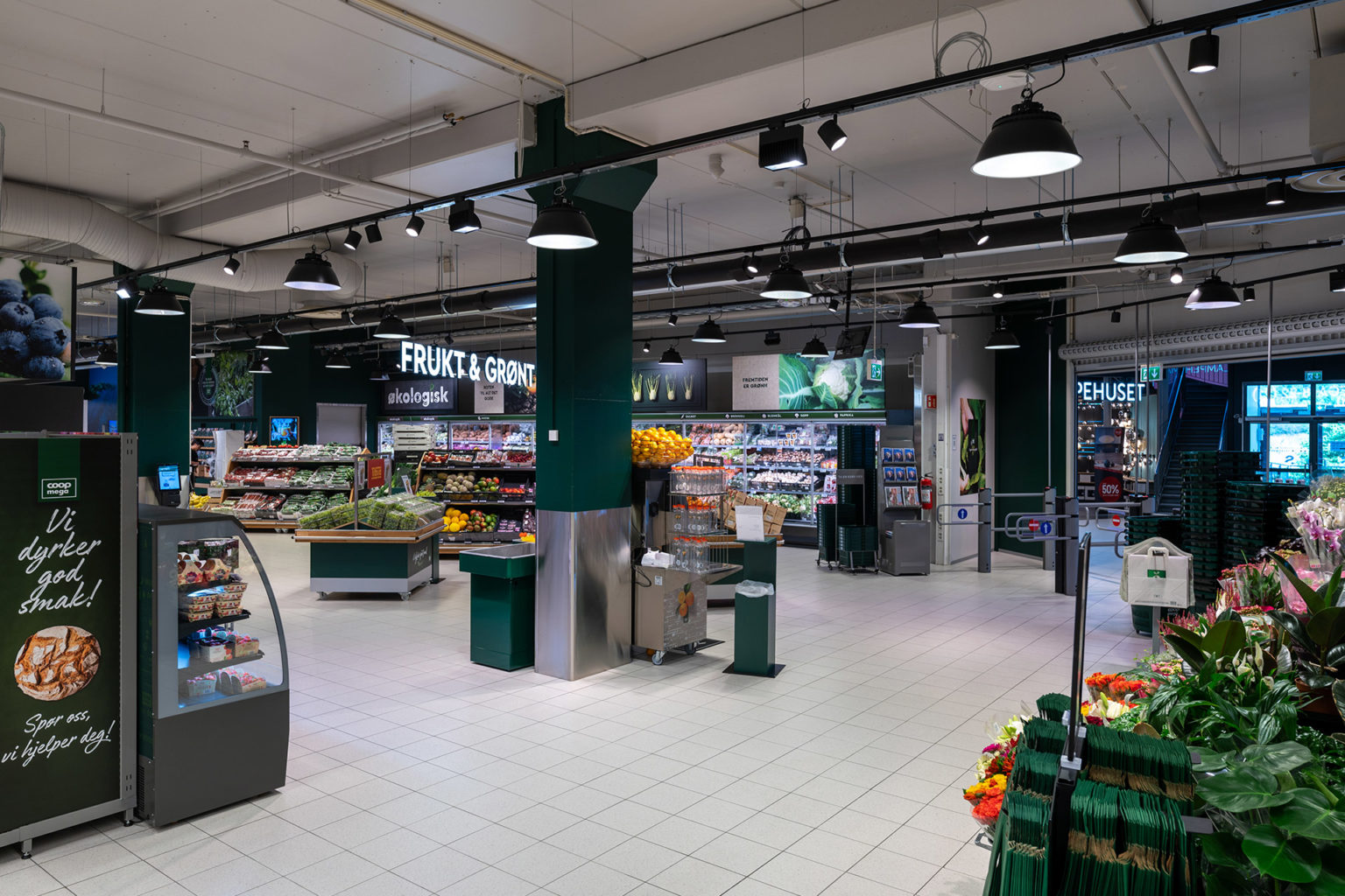 Coop Mega Slependen | Referanseprosjekt | Norlux